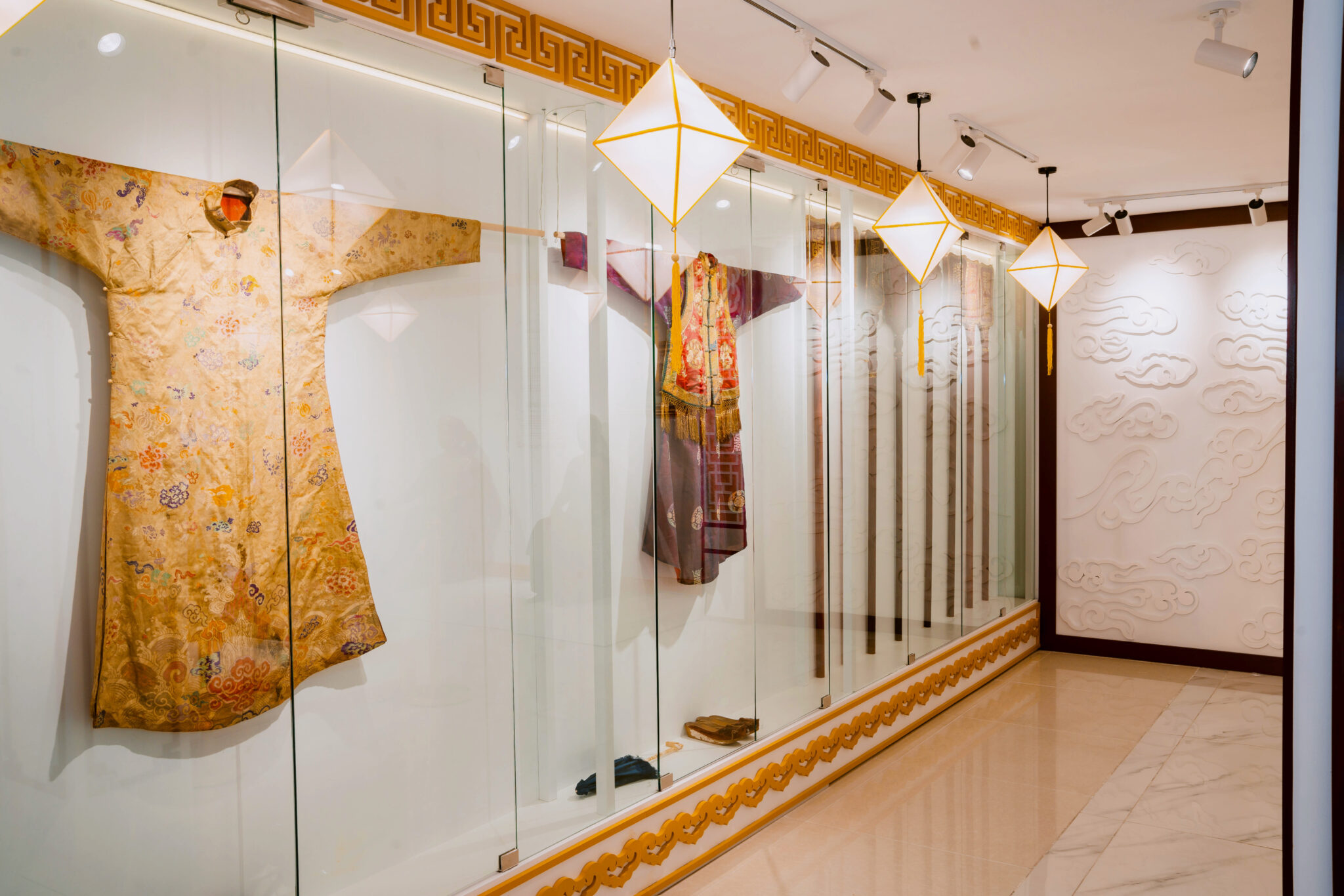 Royal Palace Museum of Nguyen Dynasty - Bảo Tàng Đỗ Hùng